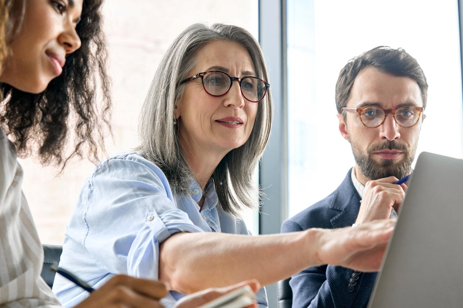 5 Market Analysis Tools And Techniques To Understand Your Competitors